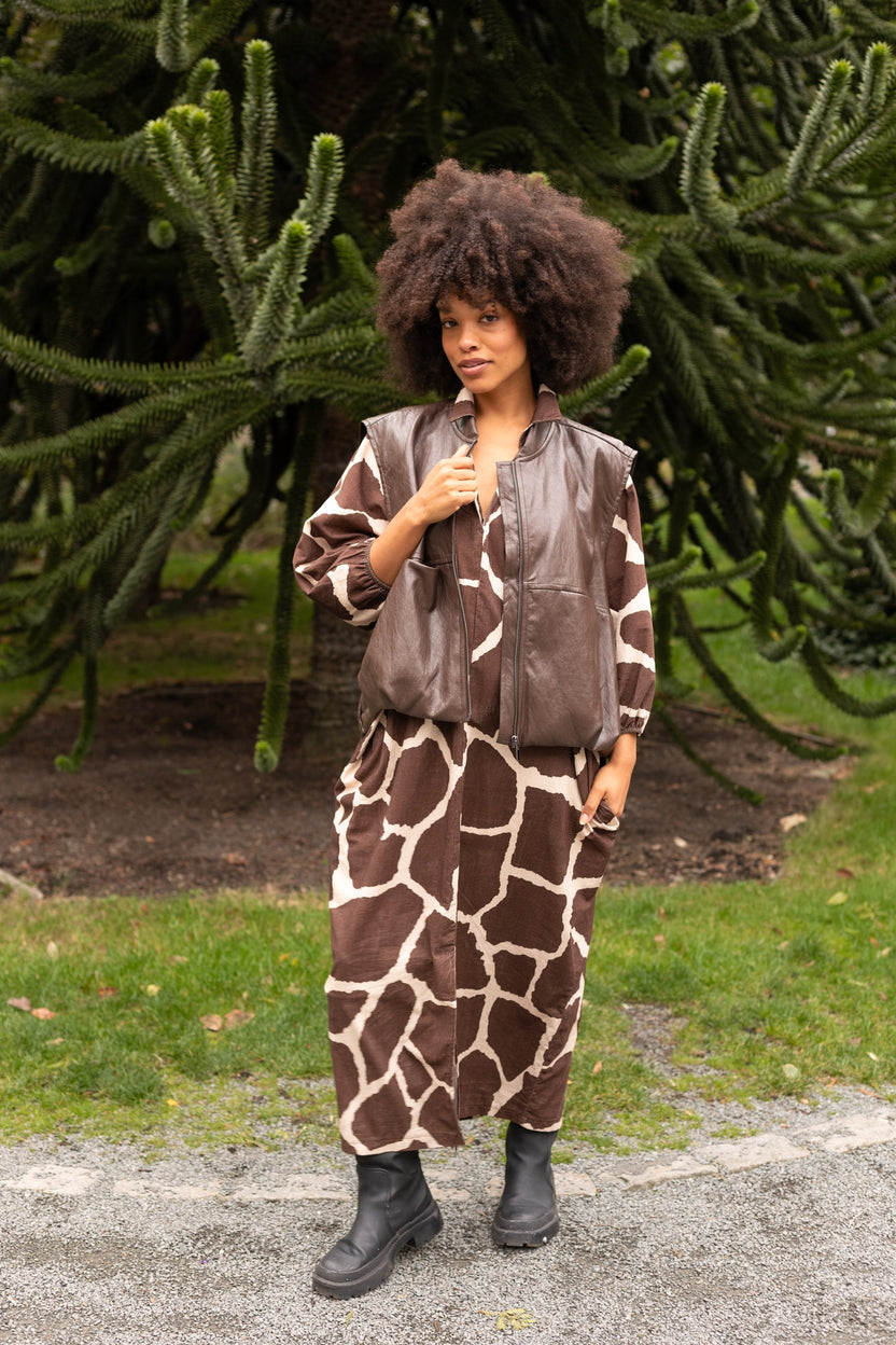 Sweaters – Black Rose